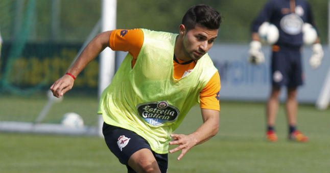 Bryan Rabello, bajo la fórmula de Denis Suárez - Estadio Deportivo