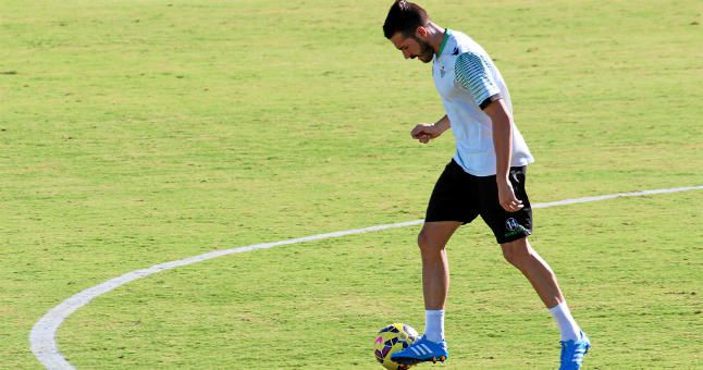 Xavi Torres vuelve al trabajo con el grupo - Estadio Deportivo