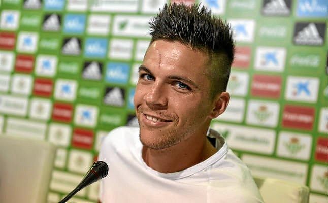 Jonas Martin: "En todo momento quise venir al Betis" - Estadio Deportivo