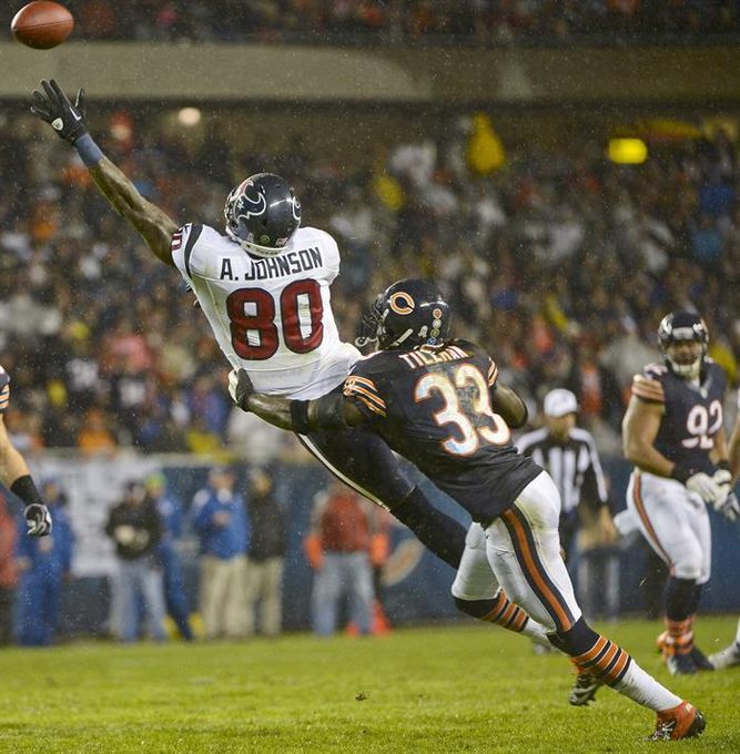 Charles Tillman, exesquinero de los Bears, se convirtió en agente del ...