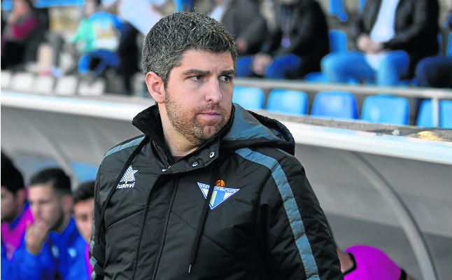 Marc Domínguez toma las riendas del Écija - Estadio Deportivo