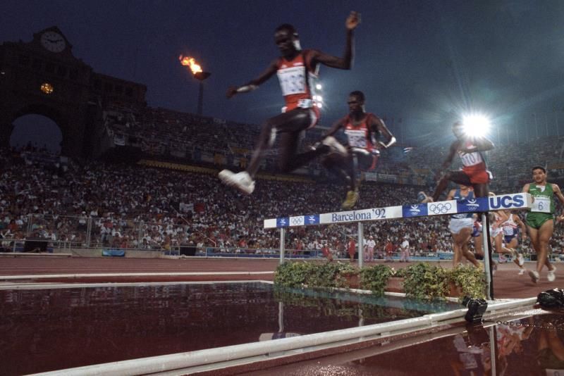 El dominio keniano en 3.000 m obstáculos comenzó en México con Amos ...