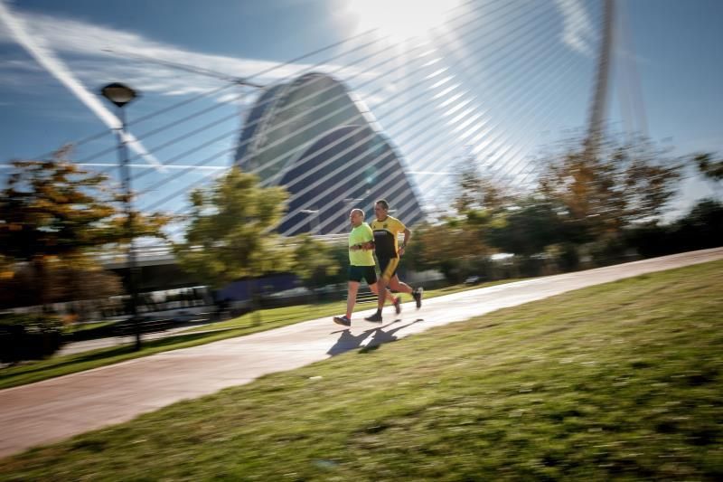 El reto de correr un maratón sin ver y que la ceguera y la vida no ...