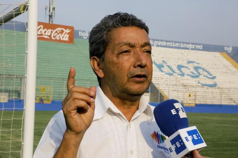 Exmundialista Fernando Bulnes dice que ahora no se sabe a qué juega ...