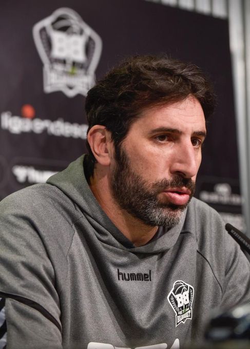 Serron confiesa que Hervelle le animó a fichar por el Bilbao Basket ...