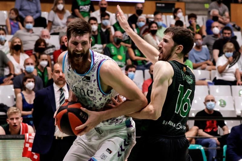 Regimantas Miniotas rescinde su contrato con el Bilbao Basket - Estadio ...