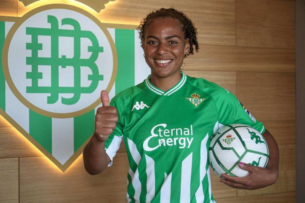 La nigeriana Roosa Ariyo, nueva jugadora del Betis Féminas - Estadio ...