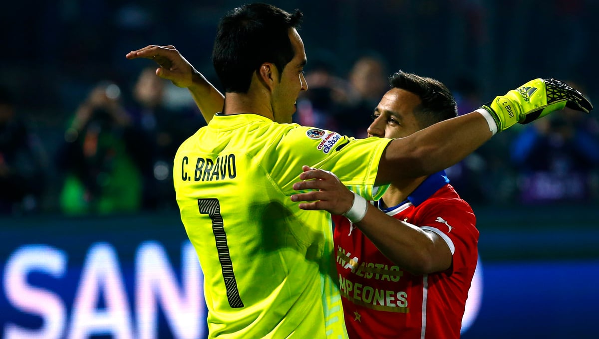 Chile mira al Betis: la ANFP defiende a Claudio Bravo y se preocupa por Alexis Sánchez - Estadio ...
