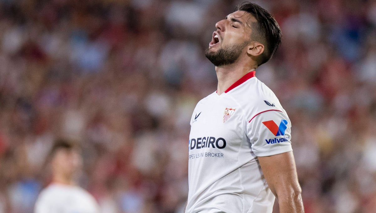 Rafa Mir engrasa la puerta de salida del Sevilla: "No puedo hacer más" - Estadio Deportivo