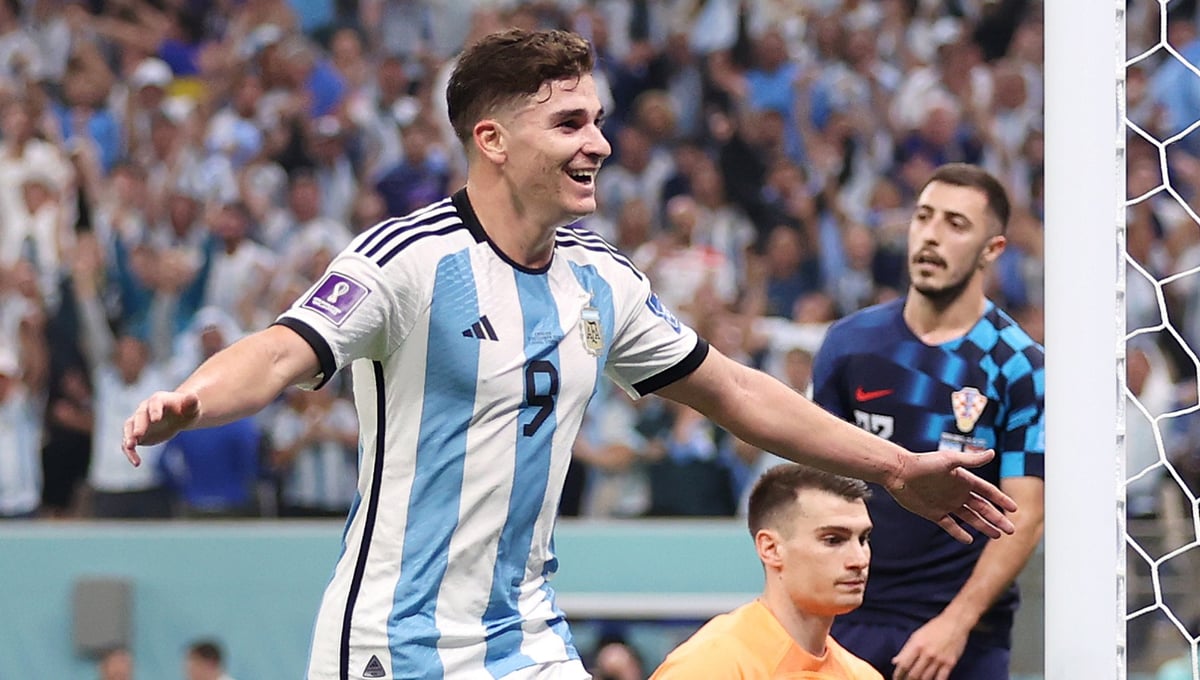 El Manchester City cambió a Ferran Torres por Julián Alvárez en enero ...