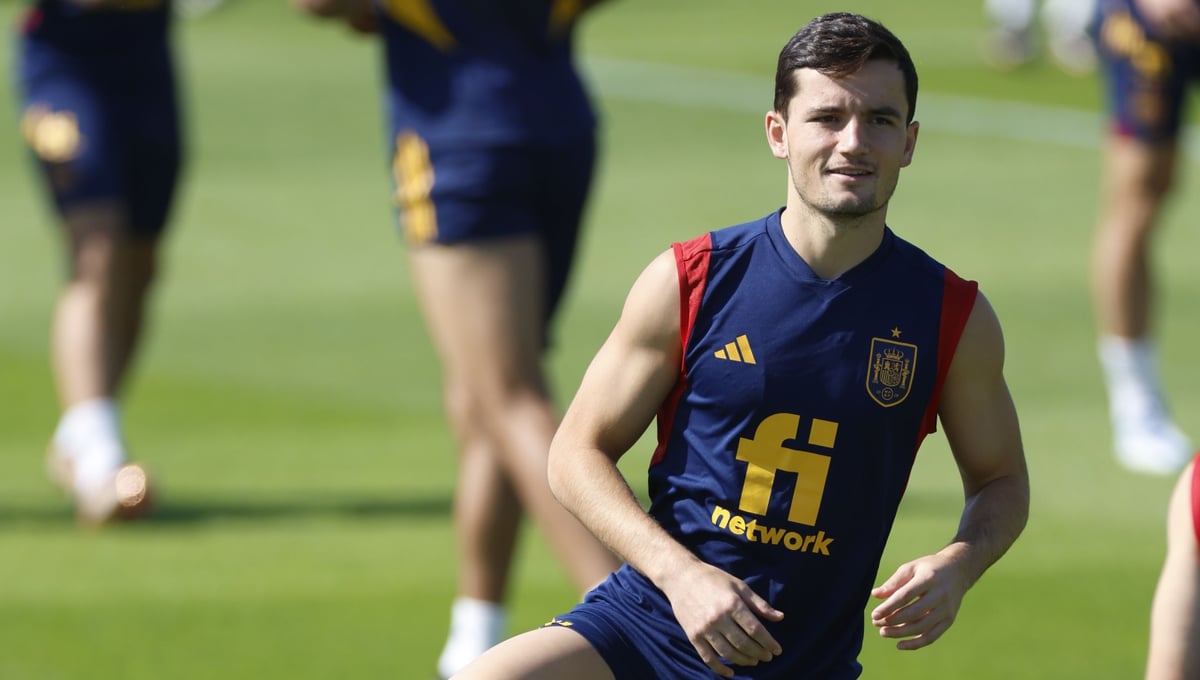 La doble vida de Hugo Guillamón - Estadio Deportivo