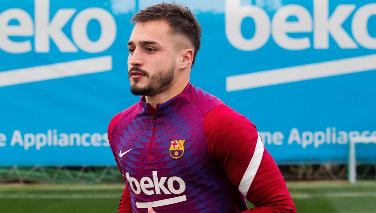 El Barça tiene nuevos planes para Arnau Tenas y su futuro se complica ...