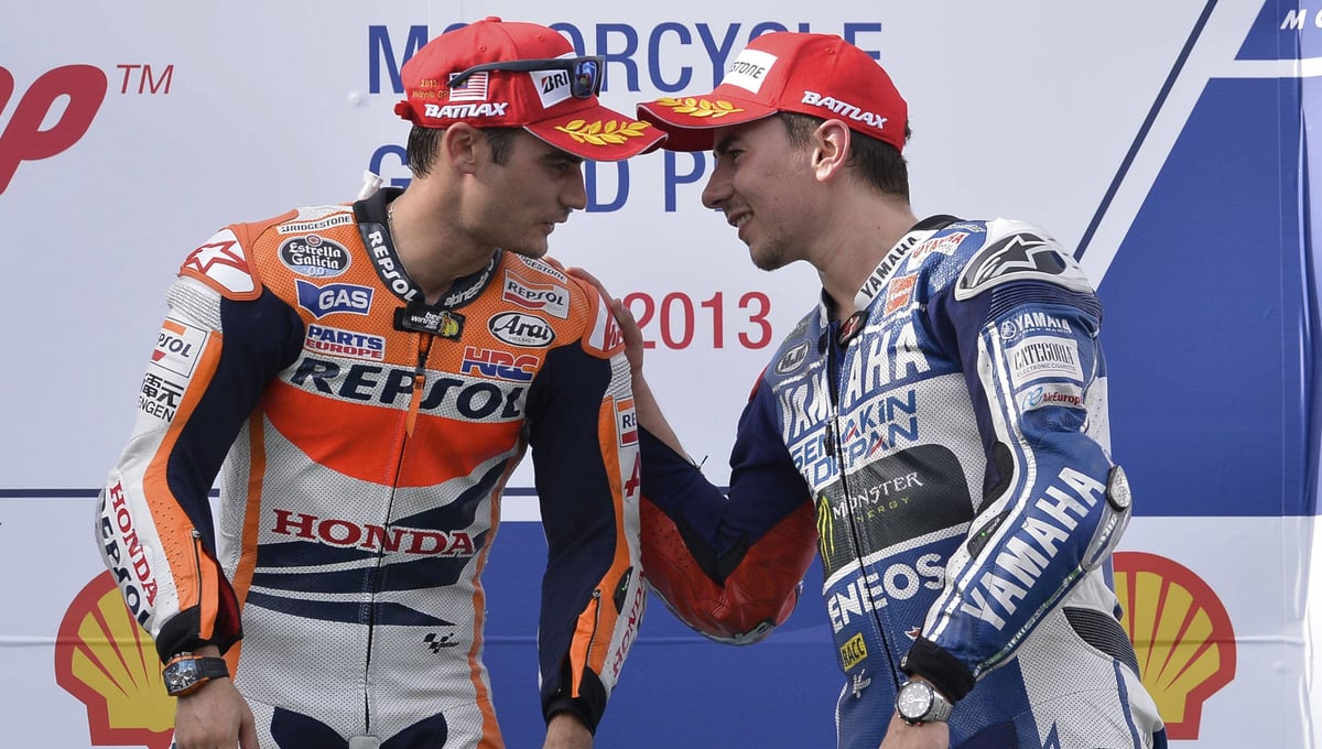 Jorge Lorenzo reta a Dani Pedrosa - Estadio Deportivo