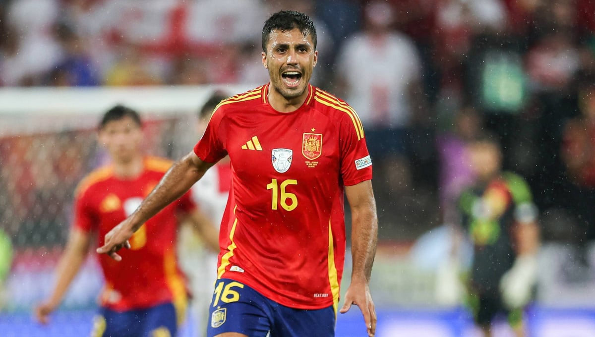 Rodri les echa la bronca - Estadio Deportivo