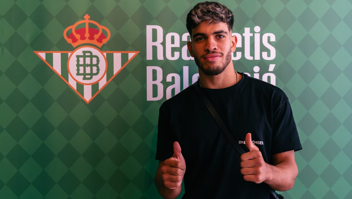 Del 'visto y no visto' de Abde al debut de Altimira en un Betis "notable" - Estadio Deportivo