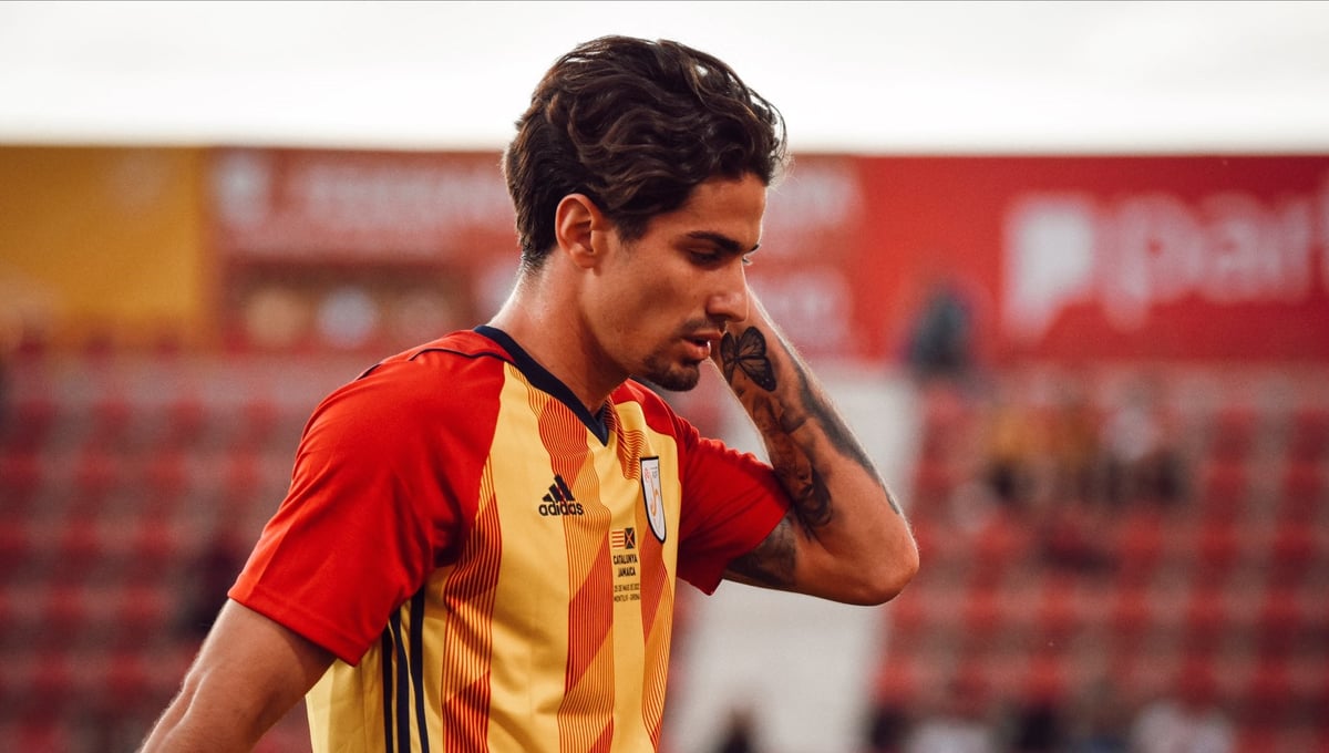 El movimiento de despacho que pone al deseado Álex Collado en el ...