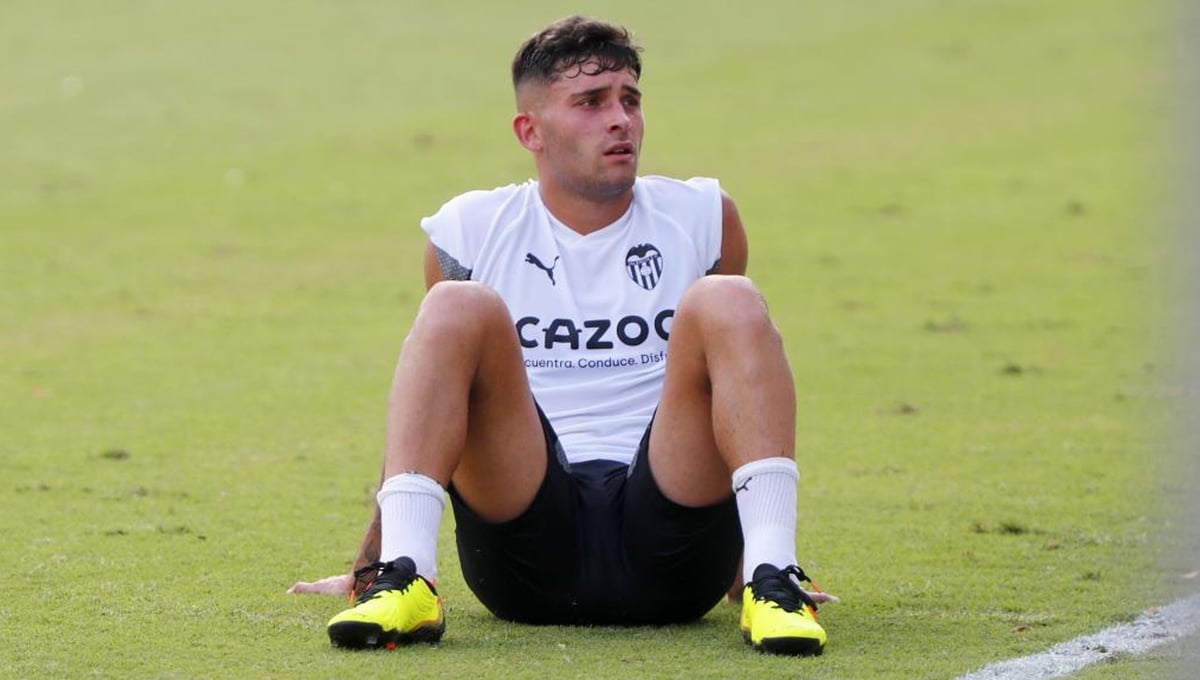 Los detalles de la renovación de Hugo Guillamón por el Valencia ...