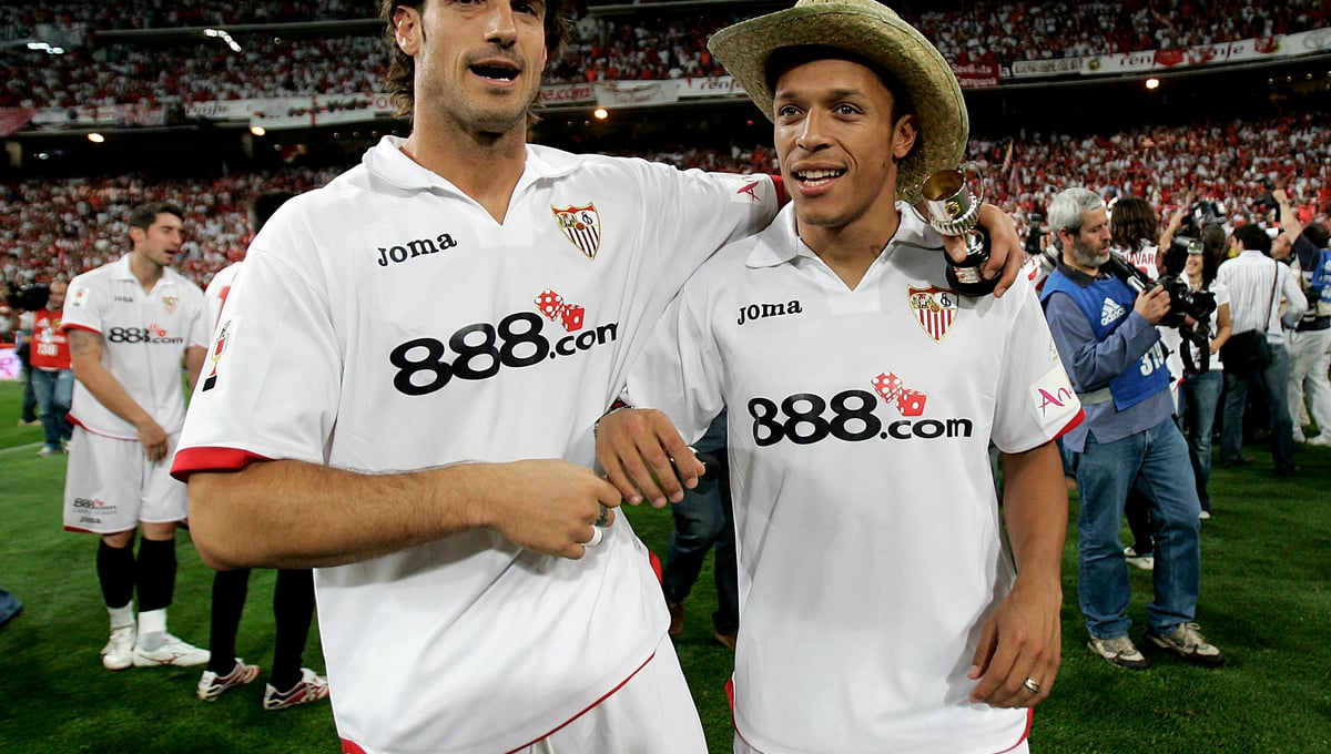 El Sevilla de Aitor Ocio con Pablo Alfaro, Javi Navarro, el Schalke, Antonio Puerta...: "Hablo y ...