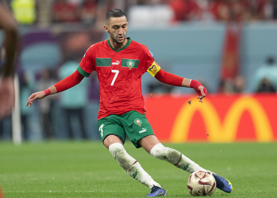 Adity mistri xnxx intense smooching, BBBJ, Dining At The Y,