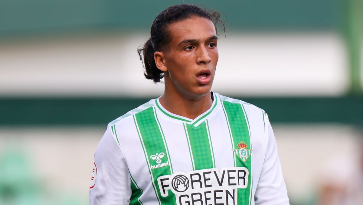 Yanis Senhadji: ¿Tiene algo que temer el Betis? Así está su situación contractual - Estadio ...