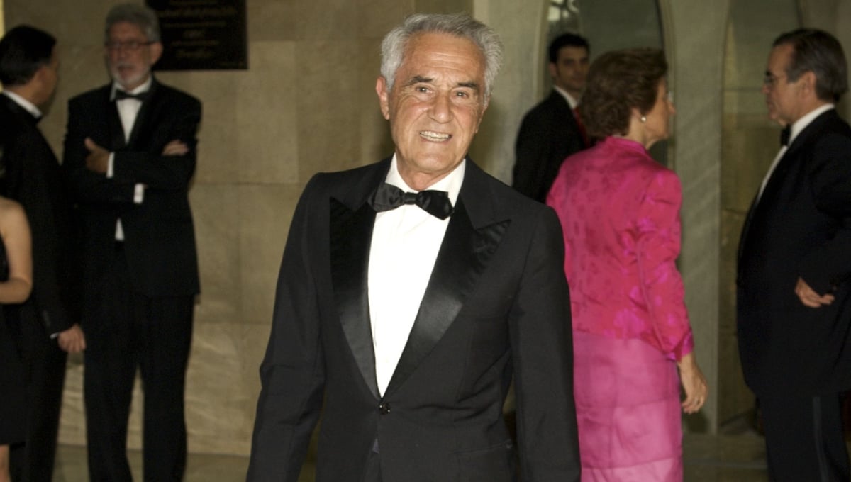 Muere José María Carrascal, el periodista famoso por sus corbatas ...