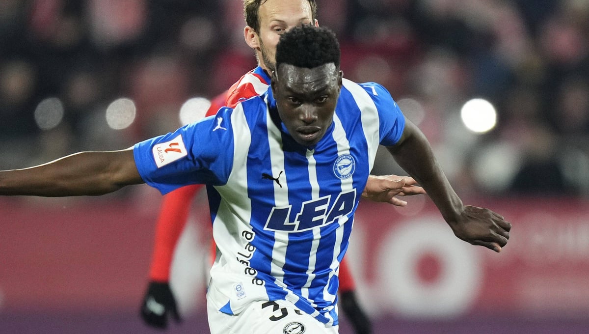 Movimiento perfecto por un "especial" Samu Omorodion - Estadio Deportivo