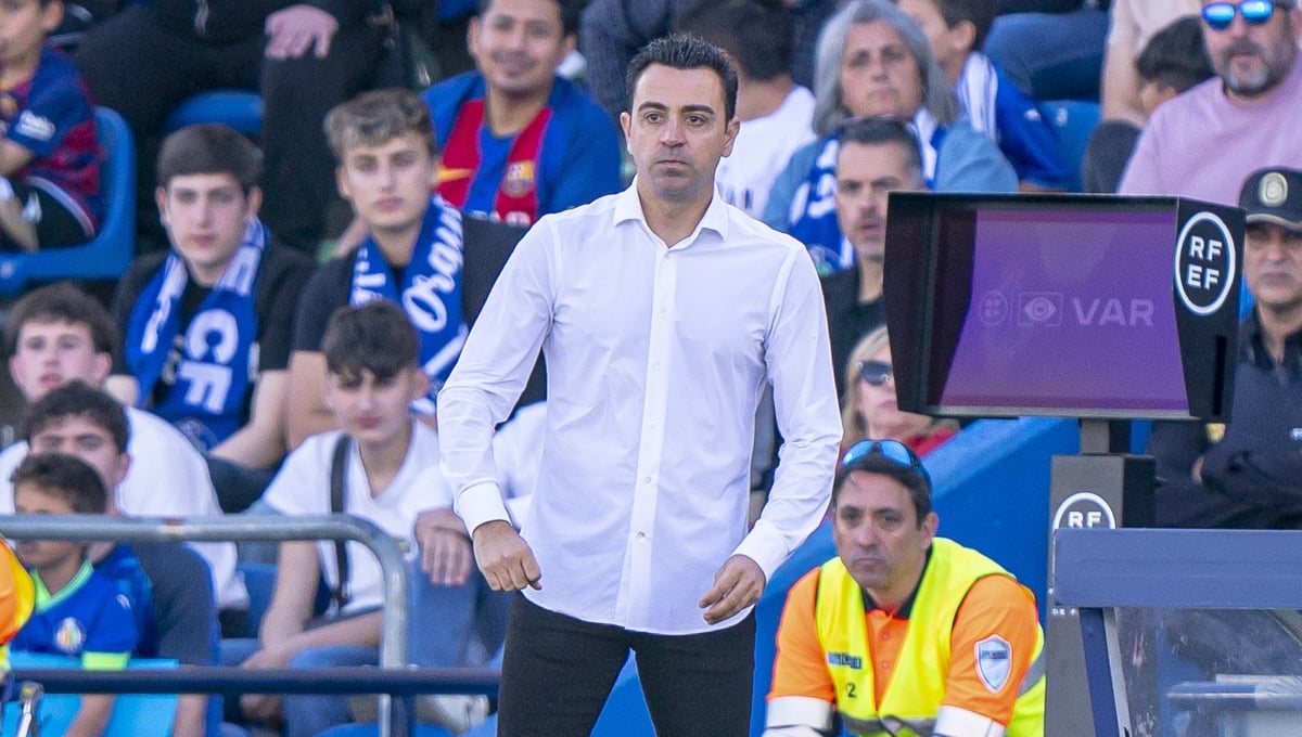Xavi y la excusa del césped y el sol en el Getafe - Barcelona - Estadio ...