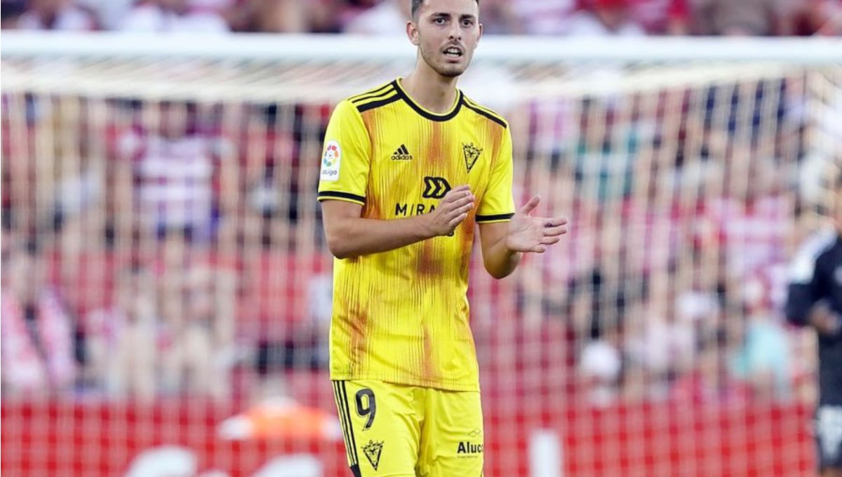 Raúl García, al Granada - Estadio Deportivo